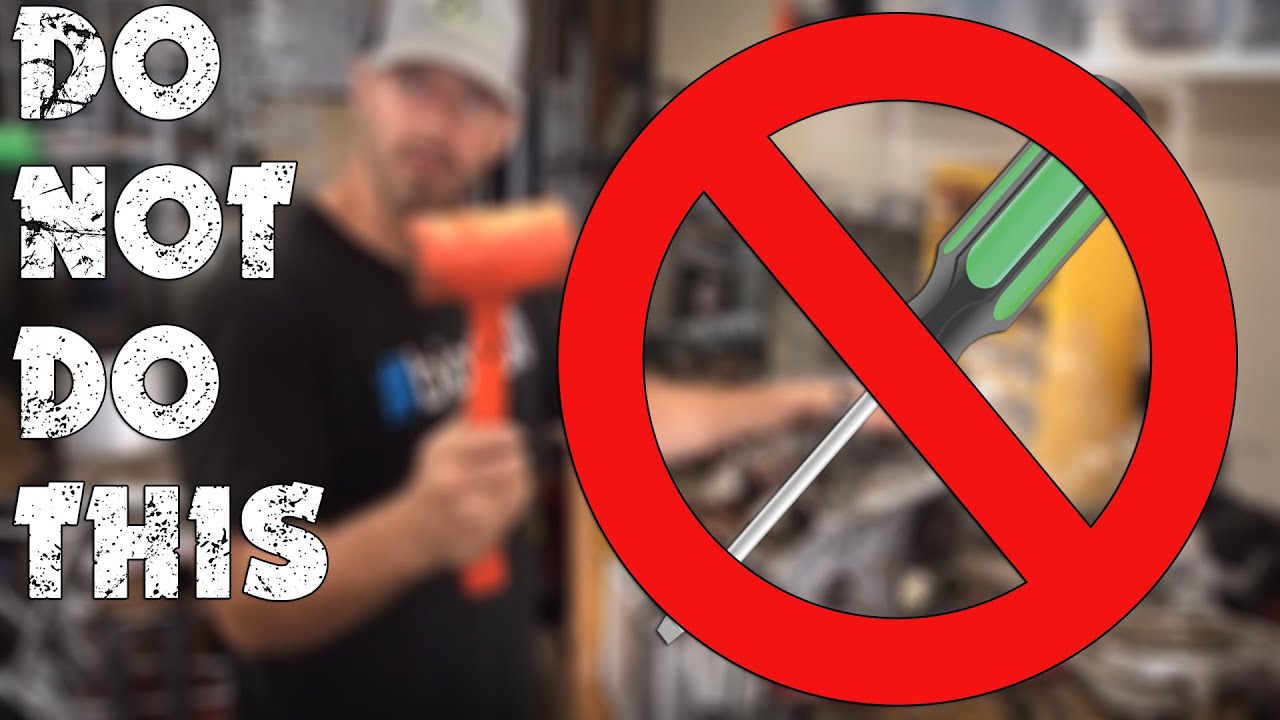 DON'T DO THIS When Trying To Split Yamaha Banshee Engine Cases - YouTube