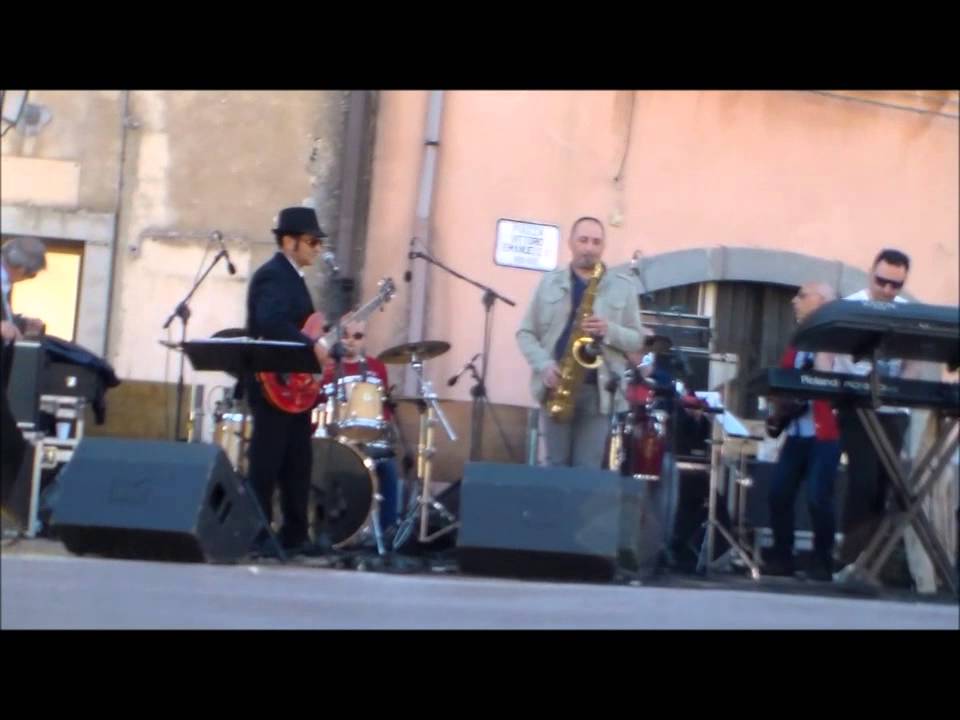 Joe Mariani Blues Band 1°maggio 2015 Nicolosi - YouTube