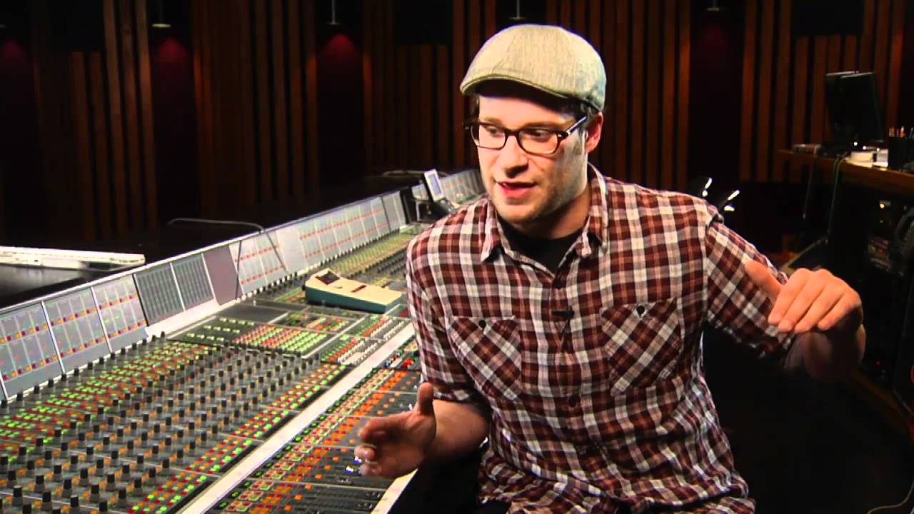 Paul - Seth Rogen Interview - YouTube