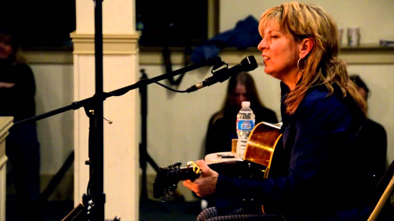 Les Sampou - Bad Girls - YouTube