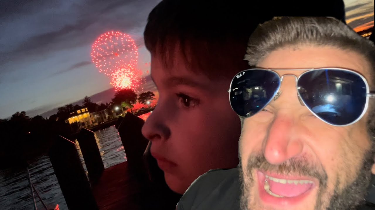 He thinks the Fireworks were lame? - YouTube
