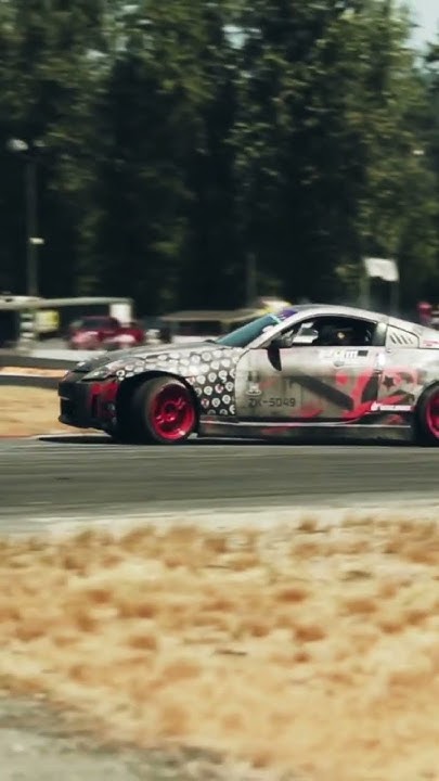 Epic Car Drifting Skills – Ultimate Drift Compilation! - YouTube