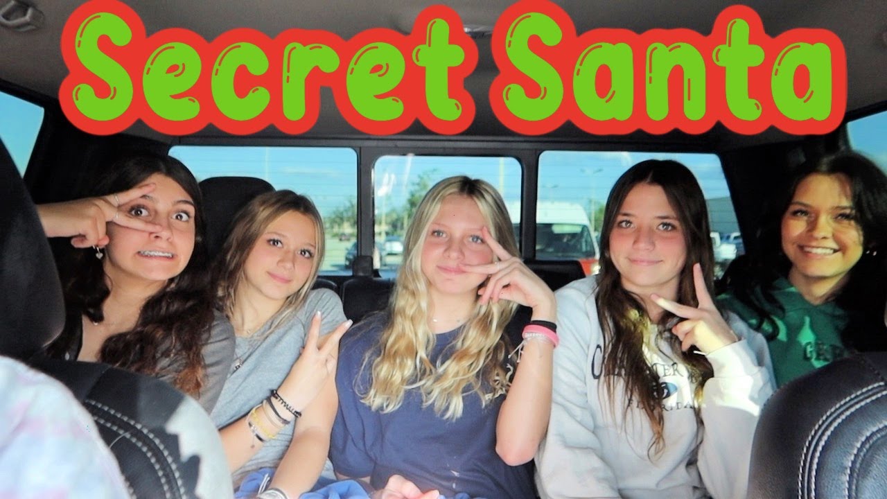 SECRET SANTA GIFT EXCHANGE WITH THE WHOLE FAMILY! EMMA AND ELLIE - YouTube