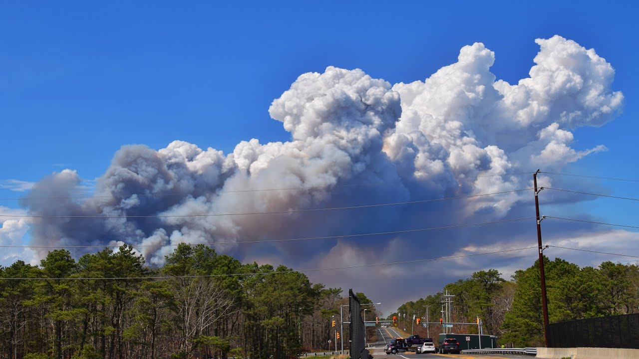 Surreal Smoke From The Log Swamp Forest Fire In Little Egg Harbor 4-15 ...