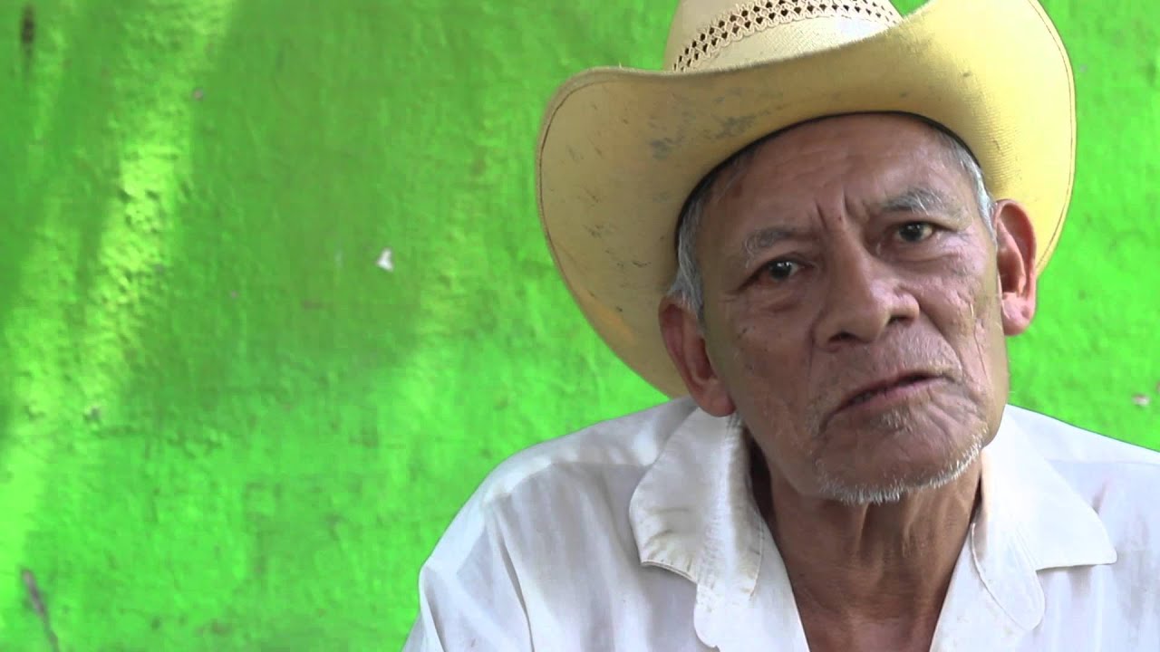 Felix Machucho, cantador de Huapango... - YouTube