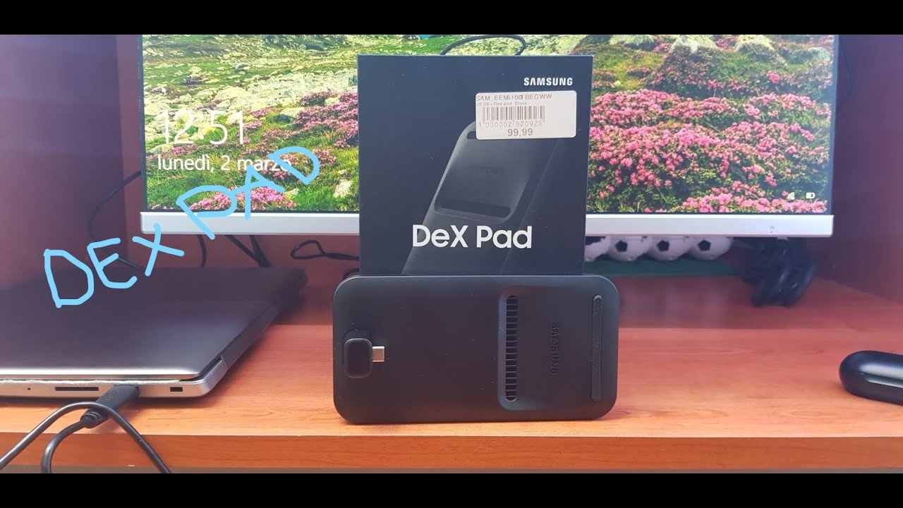 Unboxing Samsung DeX Pad - YouTube