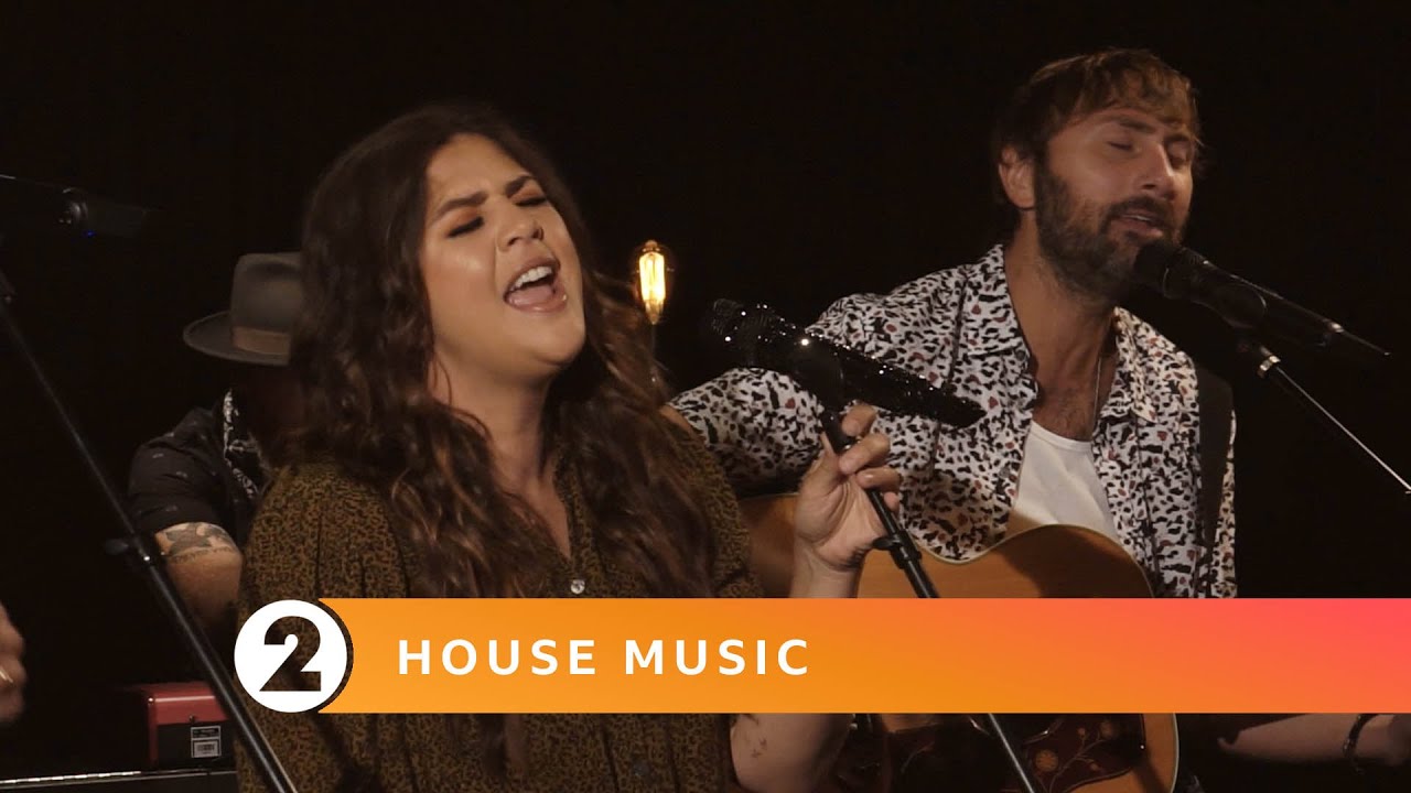 Radio 2 House Music - Lady A - Champagne Night - YouTube