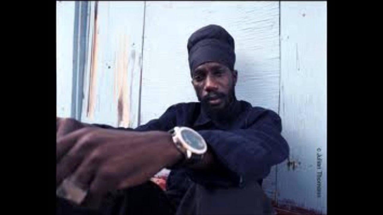 Sizzla-For you lyrics - YouTube