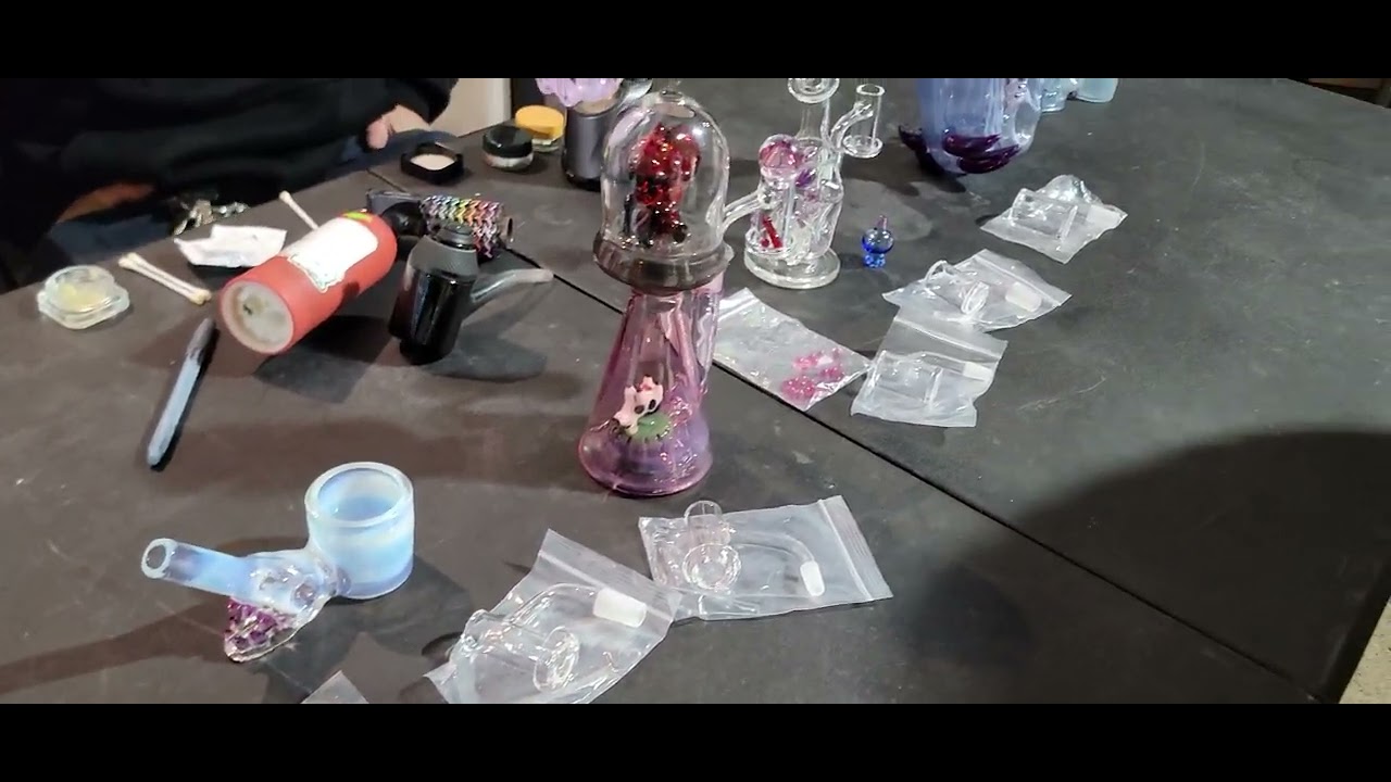 enuff glass puffco - YouTube
