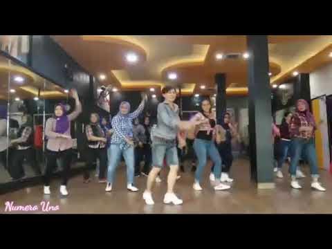 Love Confession line dance - YouTube Music