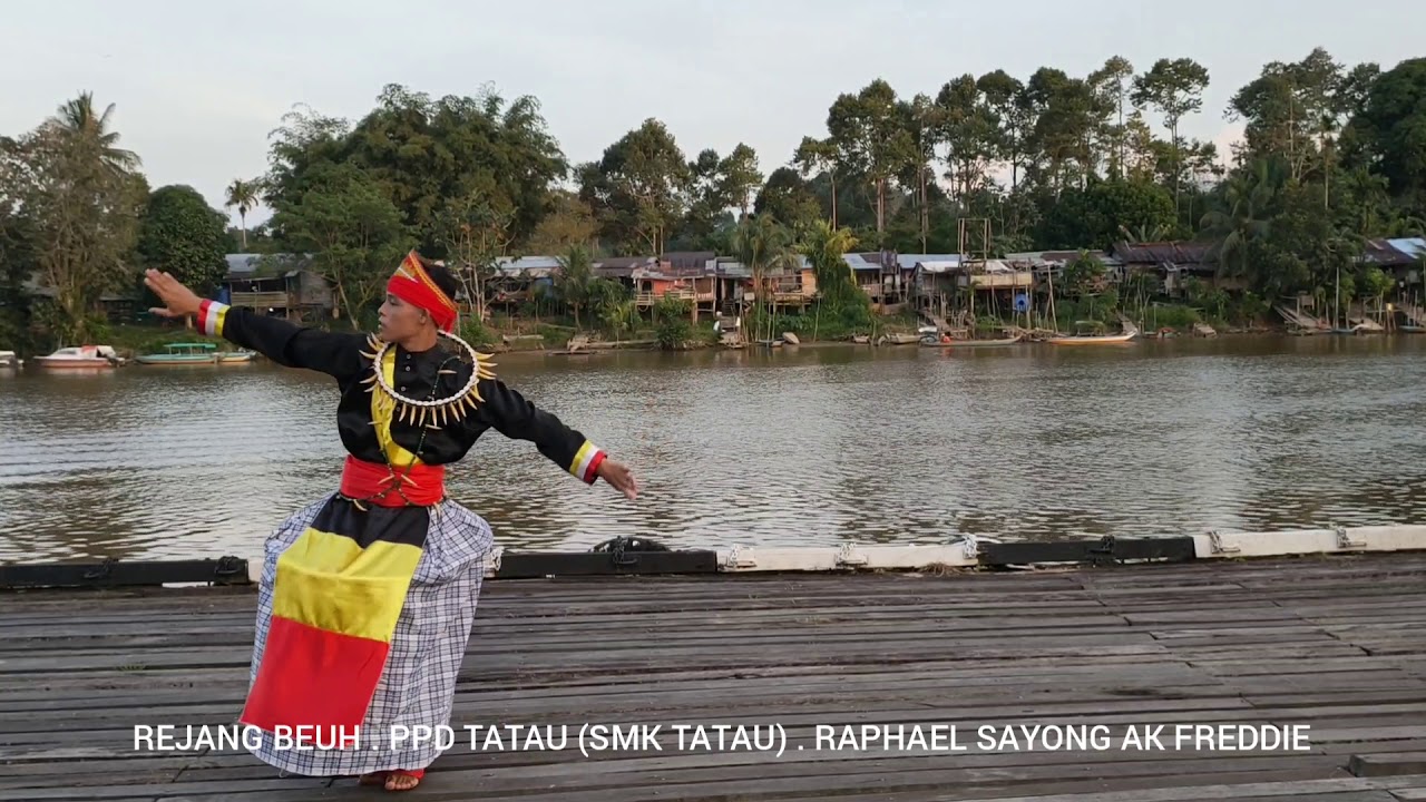 REJANG BEUH BY RAPHAEL SAYONG, TANDAK REMANG SMK TATAU - YouTube