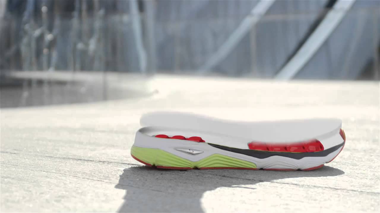 ProTouch P1.0 INTERSPORT - YouTube