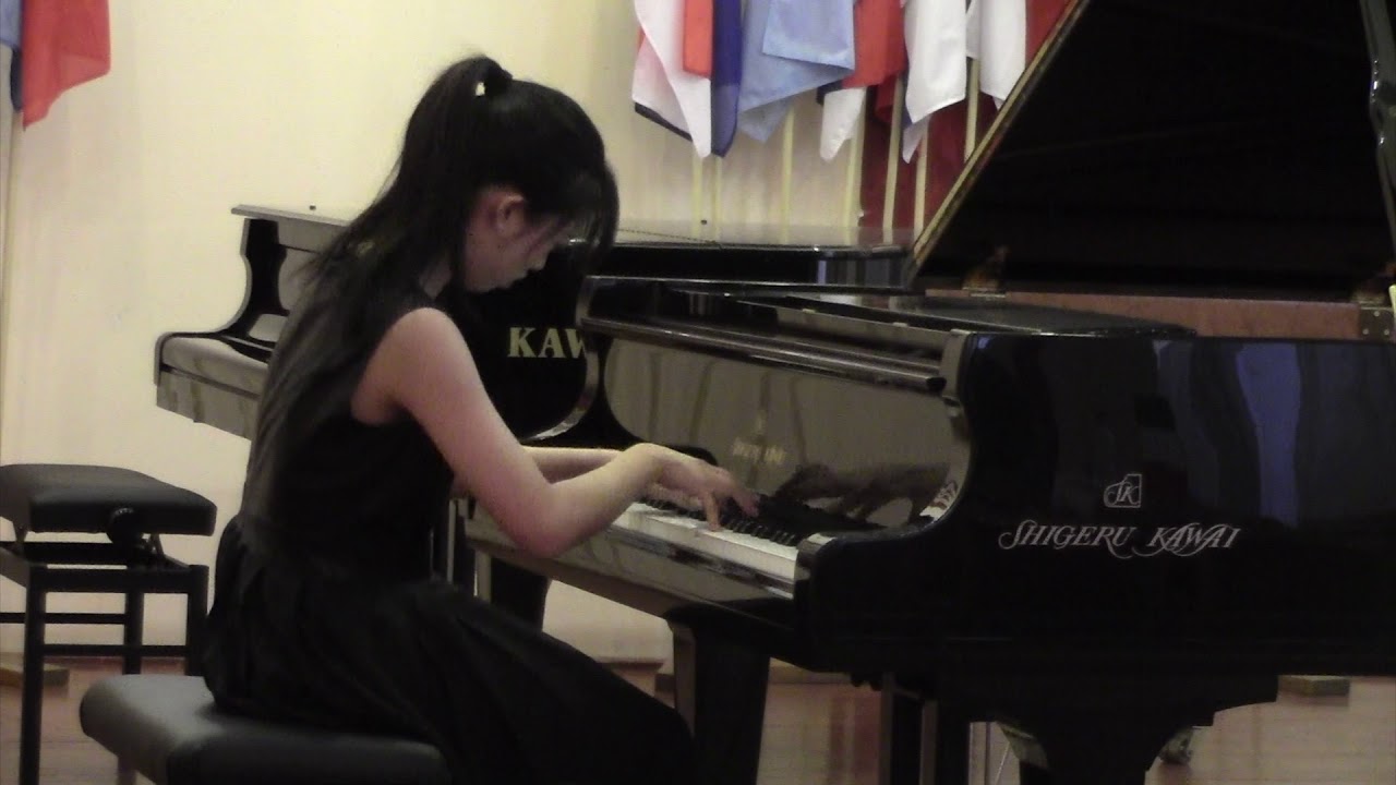 Yu-Han Sun: A. Scriabin piano sonata no.4 - YouTube