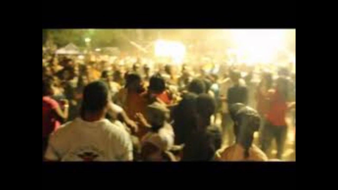 Stephanie McDee "It's a Party at the Trail ride" - YouTube