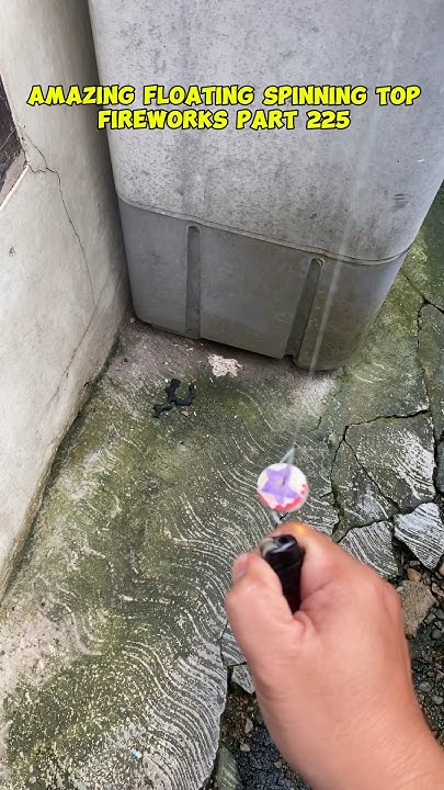 Kembang api roda gila terbang #shorts #viral #youtubeshorts #amazing #fireworks - YouTube