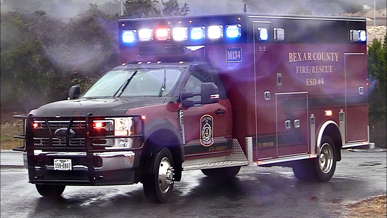 Bexar County Fire & Rescue Medic 134 Responding Code 3 - YouTube