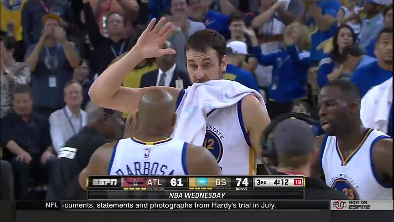 Steph Curry Behind the Back to Barbosa - YouTube