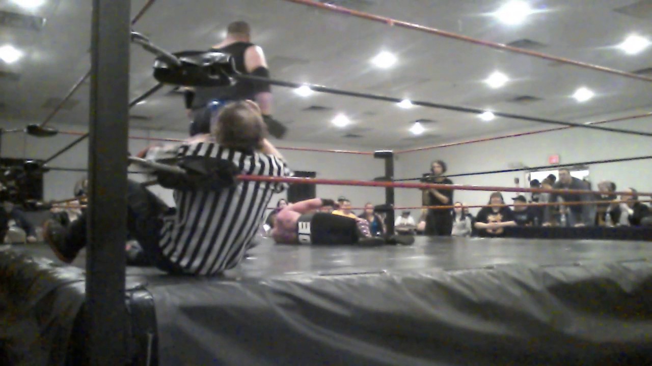 APW 11/12/16 "Full Force Elimination 6" - John Poe vs Brian Milonas ...