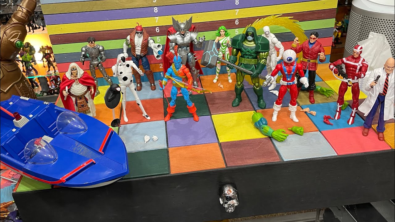 Batman, 66 more lazy marvel legends - YouTube