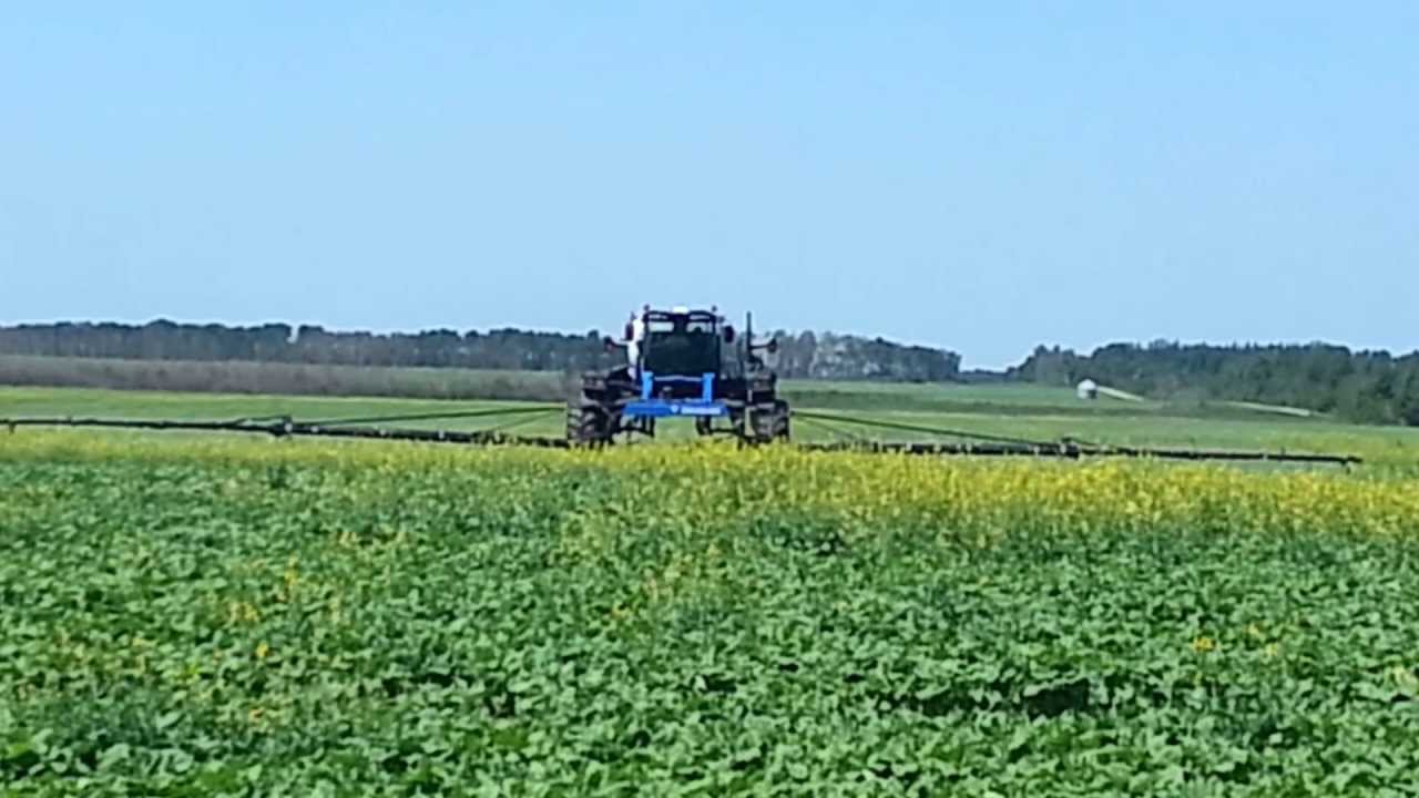 2013 New Holland 275 FXP Front Boom Sprayer - YouTube