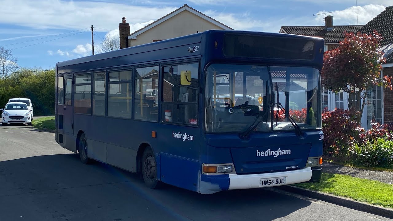 Hedingham & Chambers | 71 & 72 | Dennis Dart MPD Plaxton Pointer 2 ...