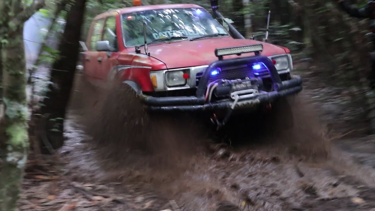 Bush Bashing The Trucks 4WD Mission With Dirt Bikes - YouTube