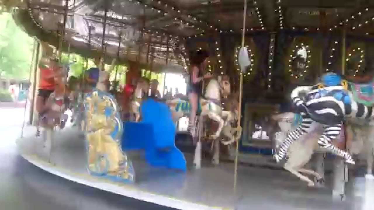 Dollywood Carousel - YouTube