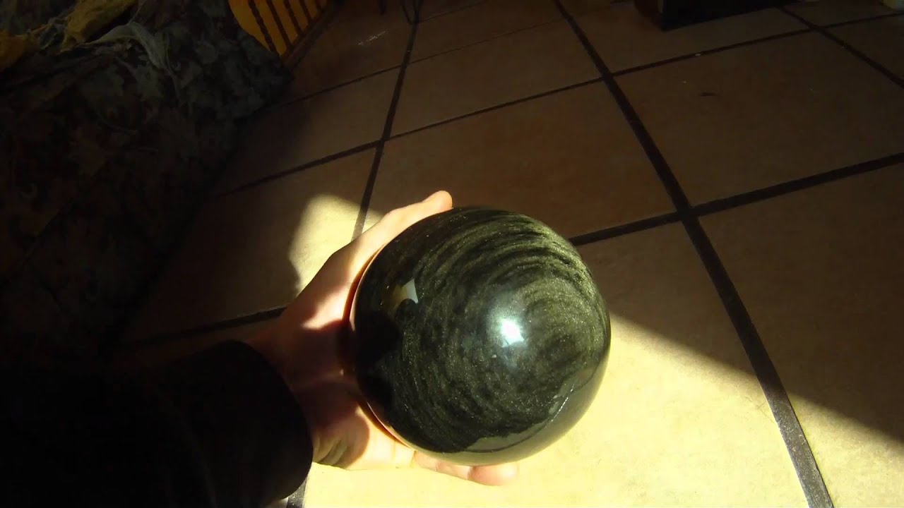 sphère obsidienne dorée 12.9 face 1 mexico-obsidienne.com - YouTube