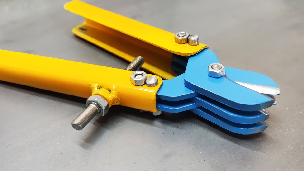 Tools Everyone Needs for Installing Pipe But Few People Know - YouTube