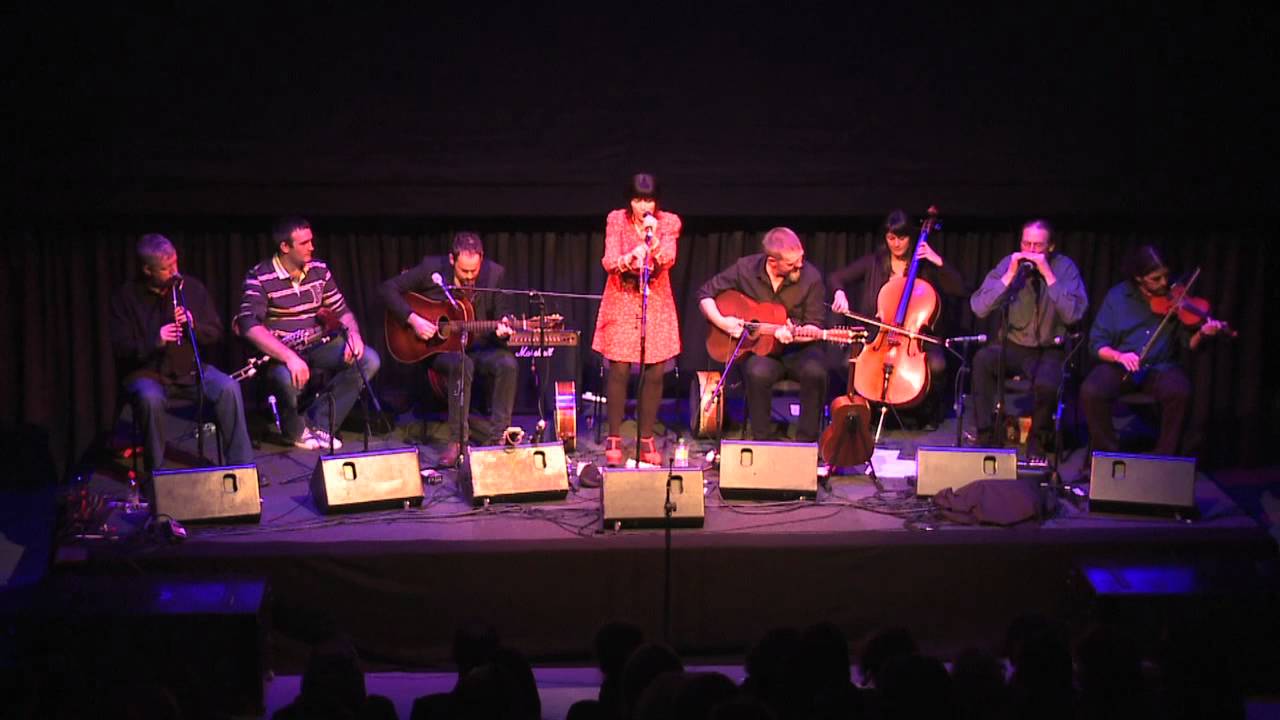 Cathy Jordan Clip 3: Old Ballymoe: Traditional Irish Music from ...