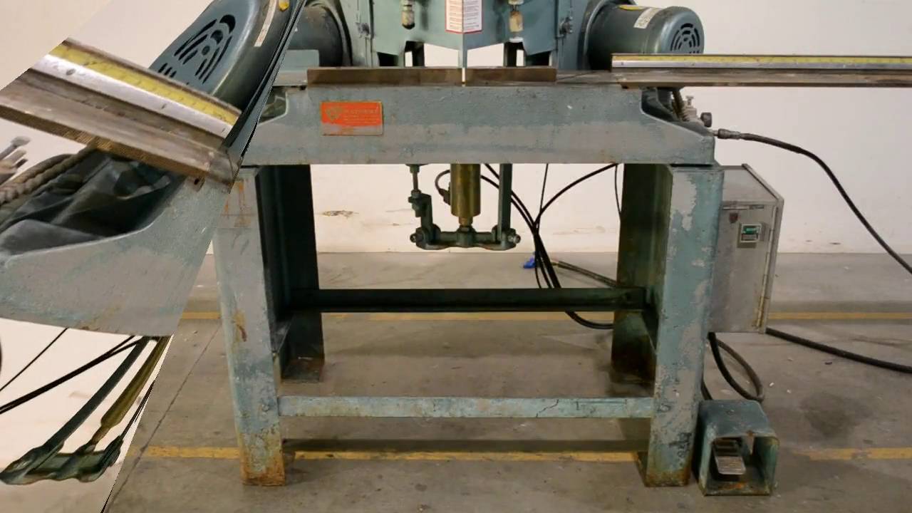 Pistorius MN-200 12" Double Miter Saw - YouTube