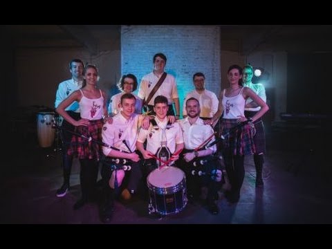 The Rollin Drones - pipe pop perfection - YouTube
