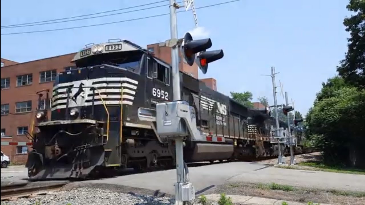 ns 23k with ns 6952 leading blast by Johnson Street in bainbridge ny ...
