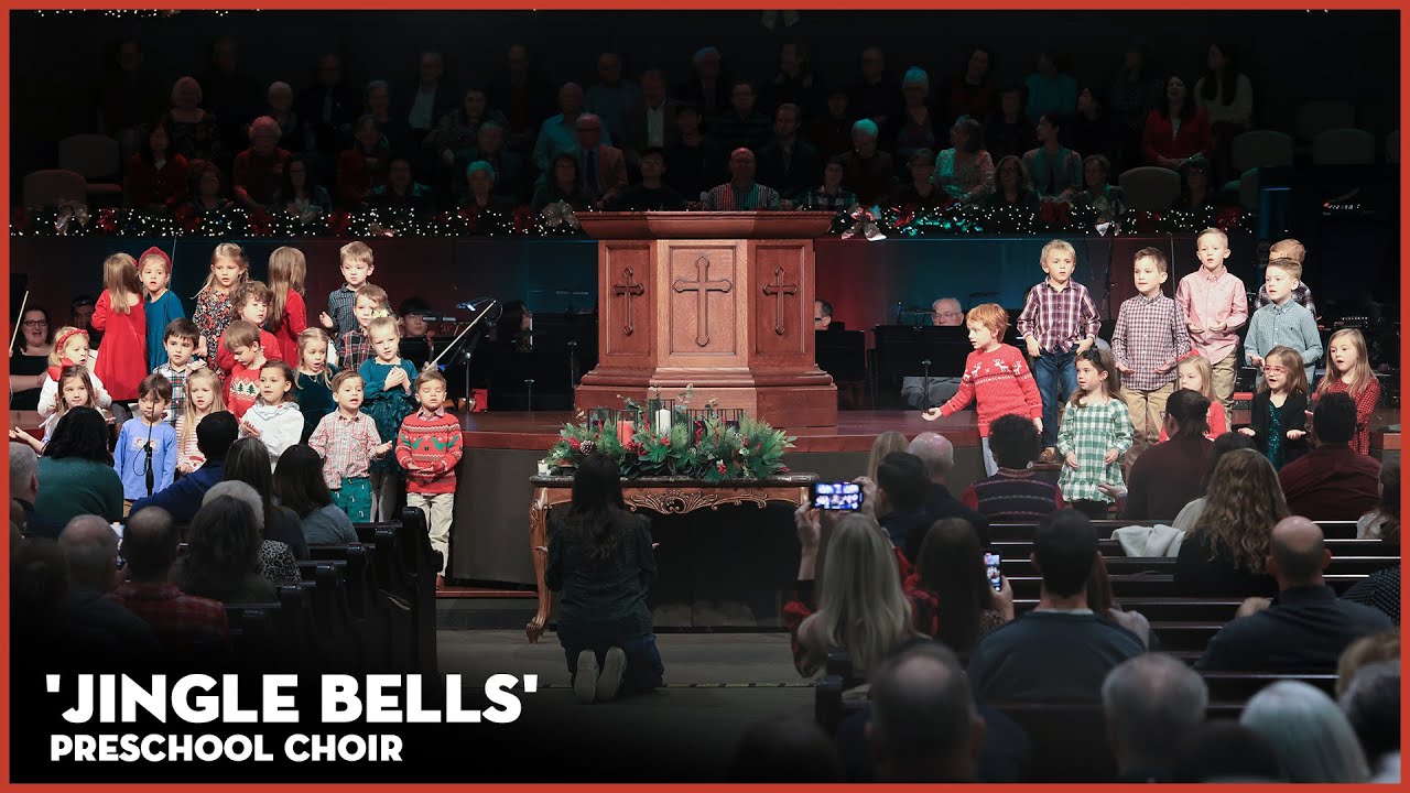 'Jingle Bells' Preschool Choir - YouTube