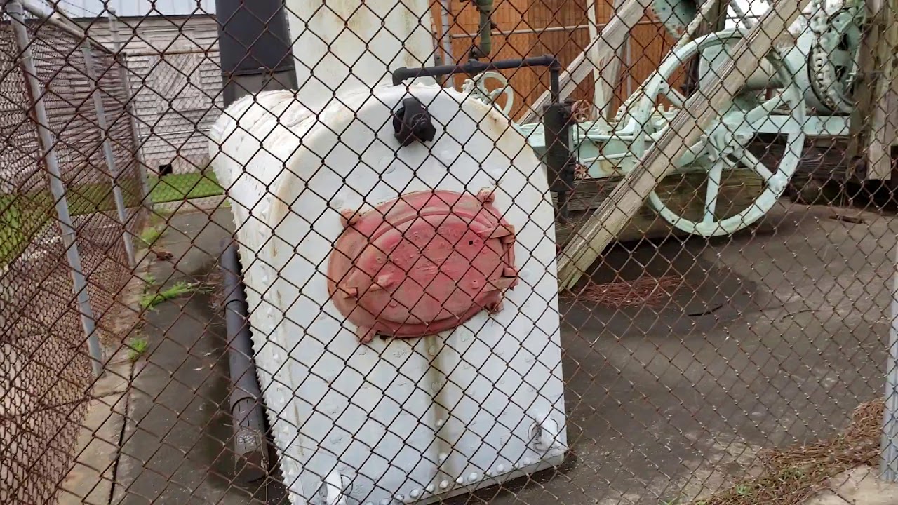 La Premier Puits De Pétrole - Steam Engine Oil Rig Derrick Jennings ...
