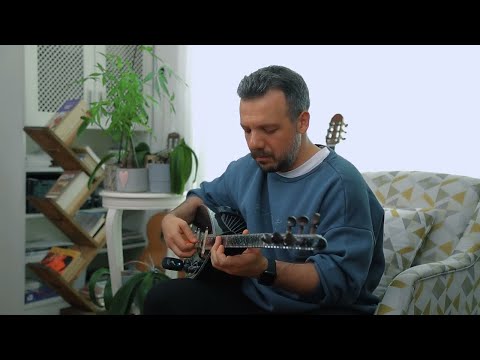 Mustafa İpekçioğlu - Bir Fırtına Tuttu Bizi