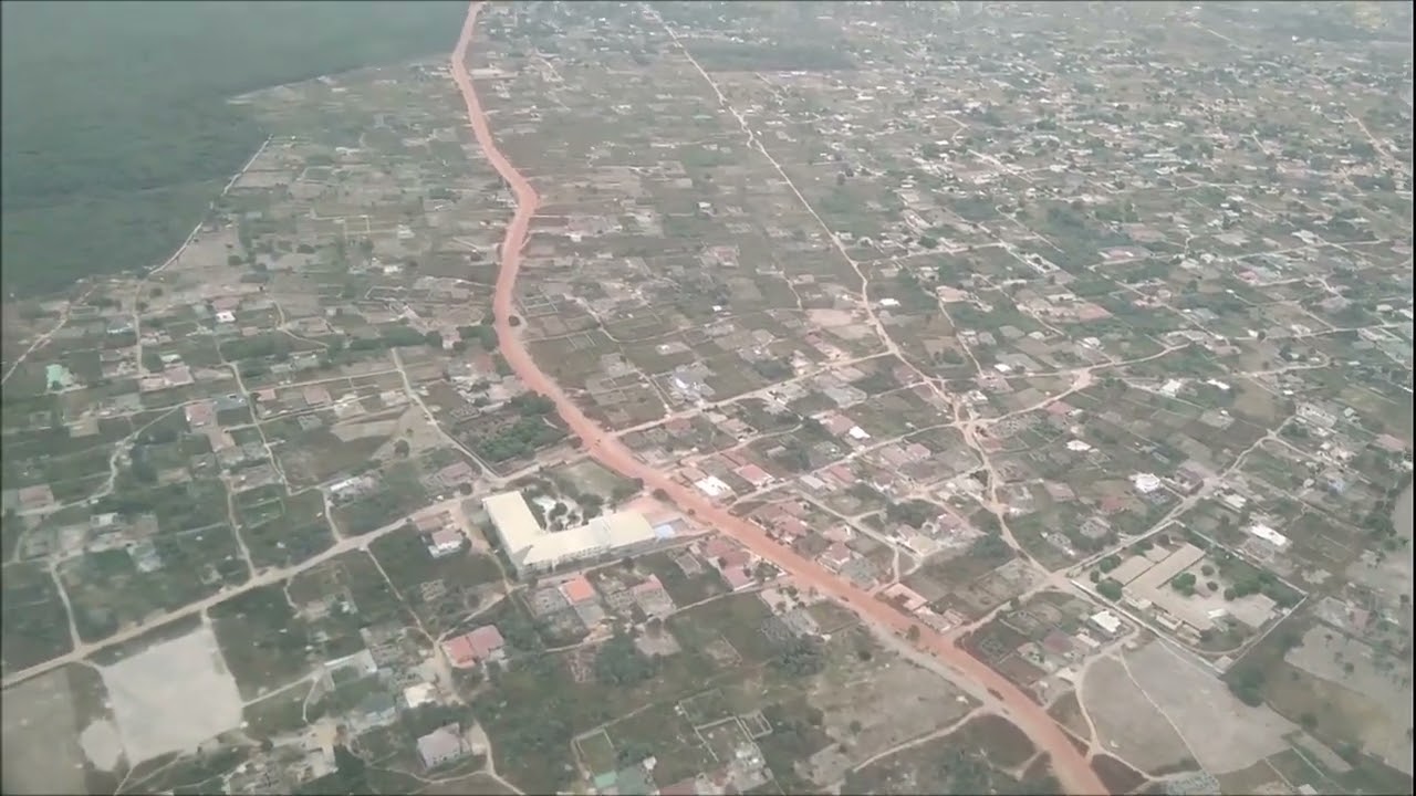 Approach and Landing 🛬 on Yundum Banjul Int. Airport (BJL) in the ...