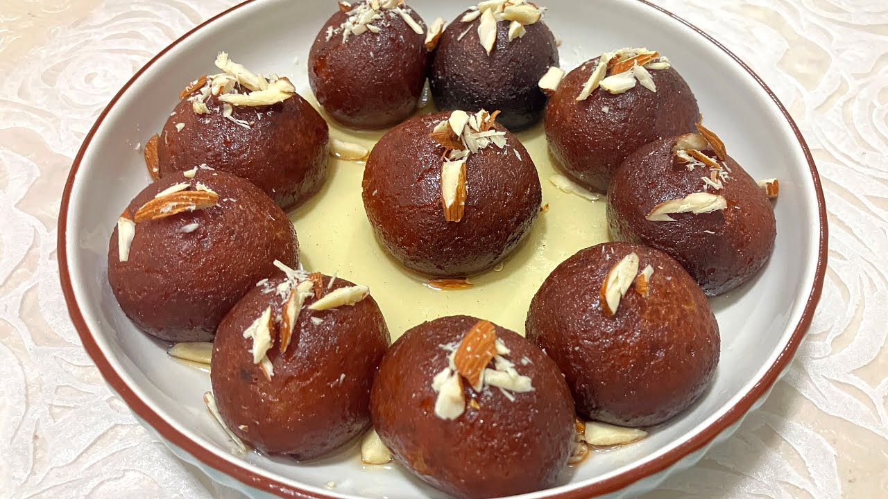 Homemade Gulab Jaman Recipe | Pakistani Traditional Dessert - YouTube
