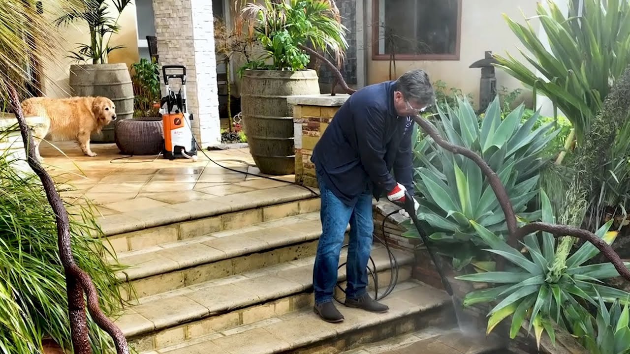 The Garden Gurus - Clean Pathways Without Chemicals - YouTube