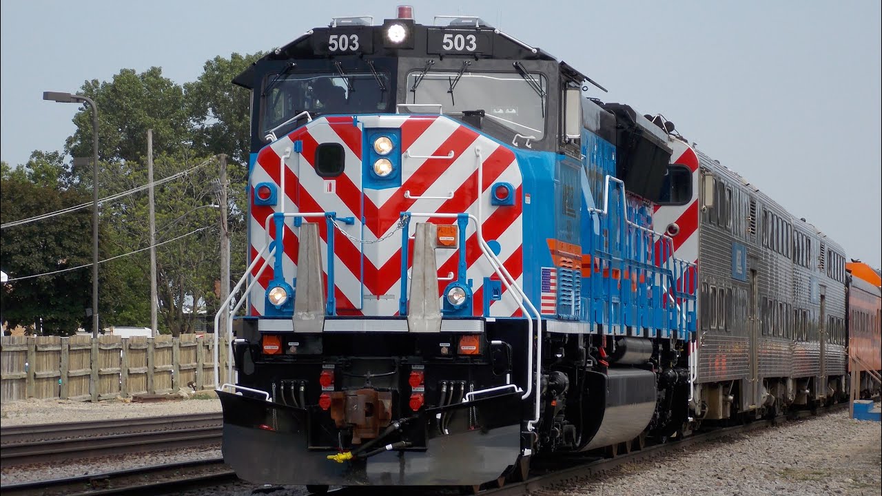 METRA SD70MACH 503 at Franklin Park - YouTube