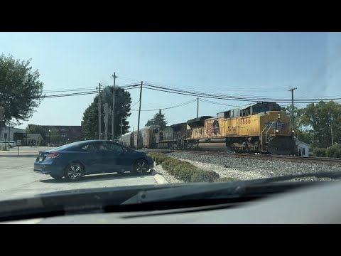 CSX I312 UP 8666 with UP 6318 - YouTube