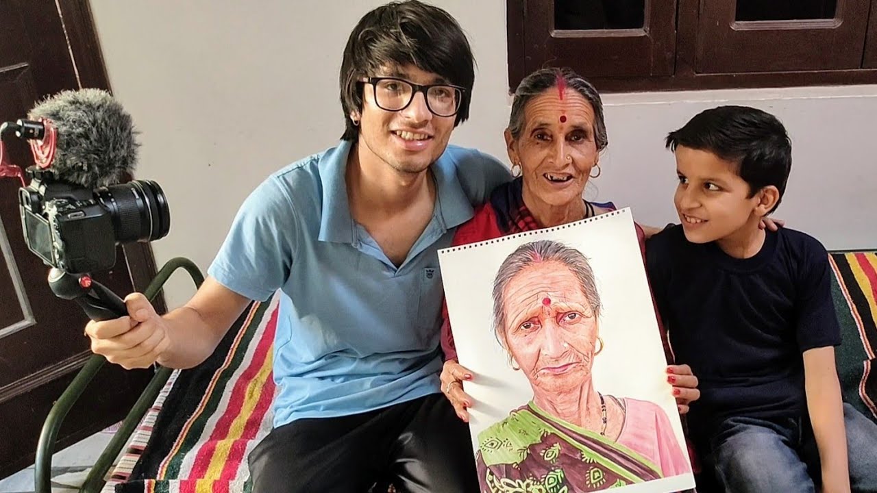 She Loved her portrait ️ So Happy - YouTube