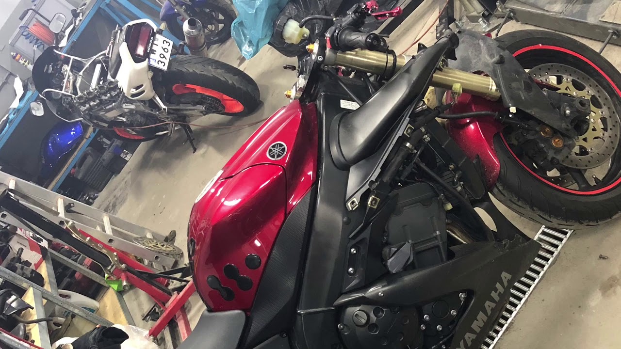 Yamaha R1 Rn12 Angel Eyes(how To Do) - YouTube