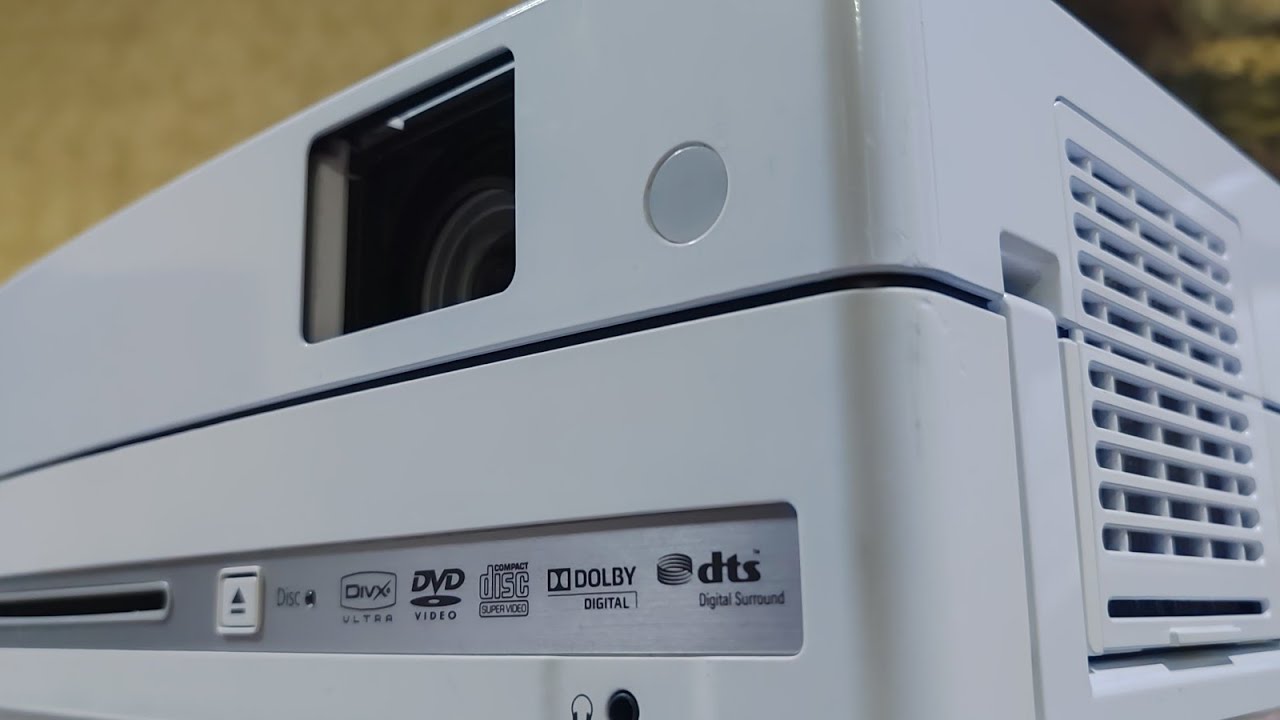 Proyector Epson Presenter HD con DVD integrado - YouTube