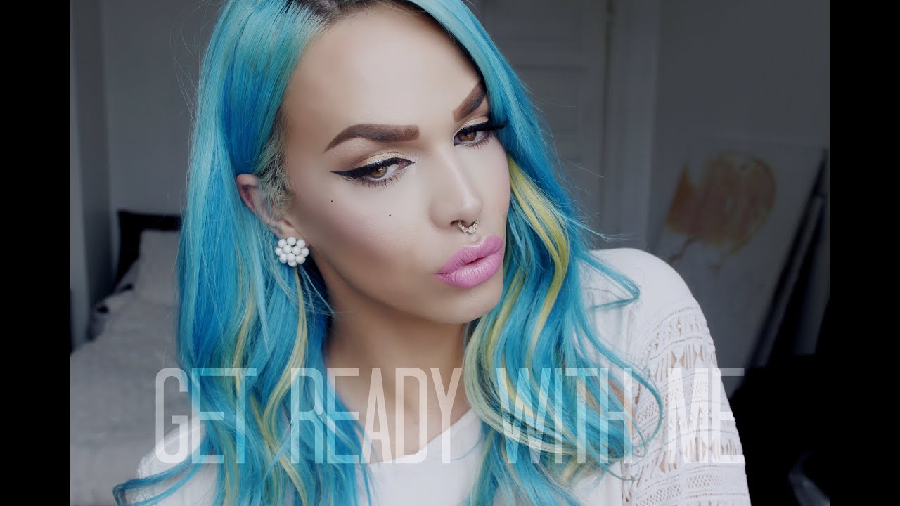 Get Ready With Me | My Go To Look | Saline - YouTube