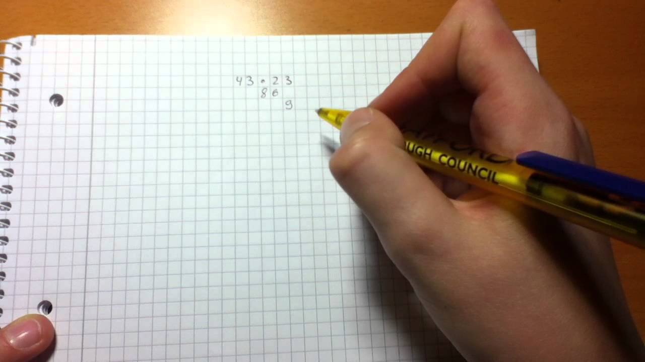 Schriftlich multiplizieren - Mathematik einfach erklärt - YouTube