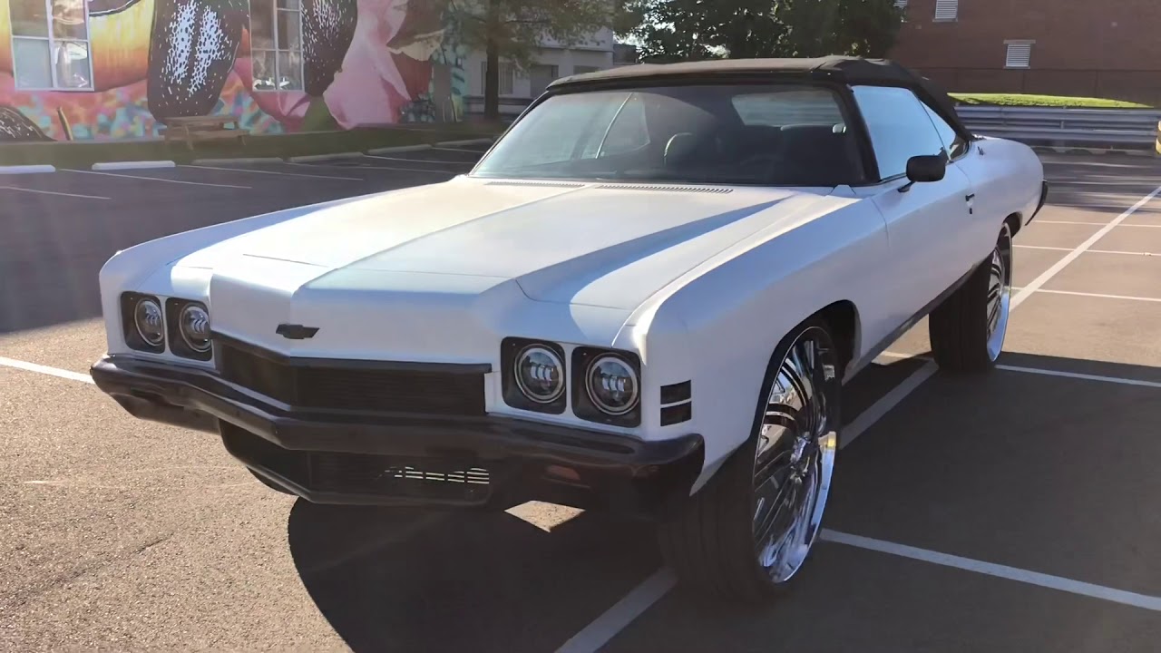 INSANE 1972 Impala On Spinning 28s - YouTube