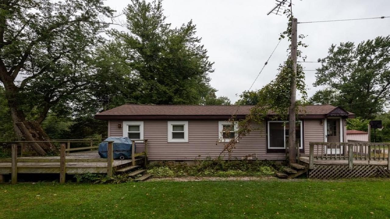 929 Monon Rd, Lowell, IN Presented by Dennis Scherer. - YouTube