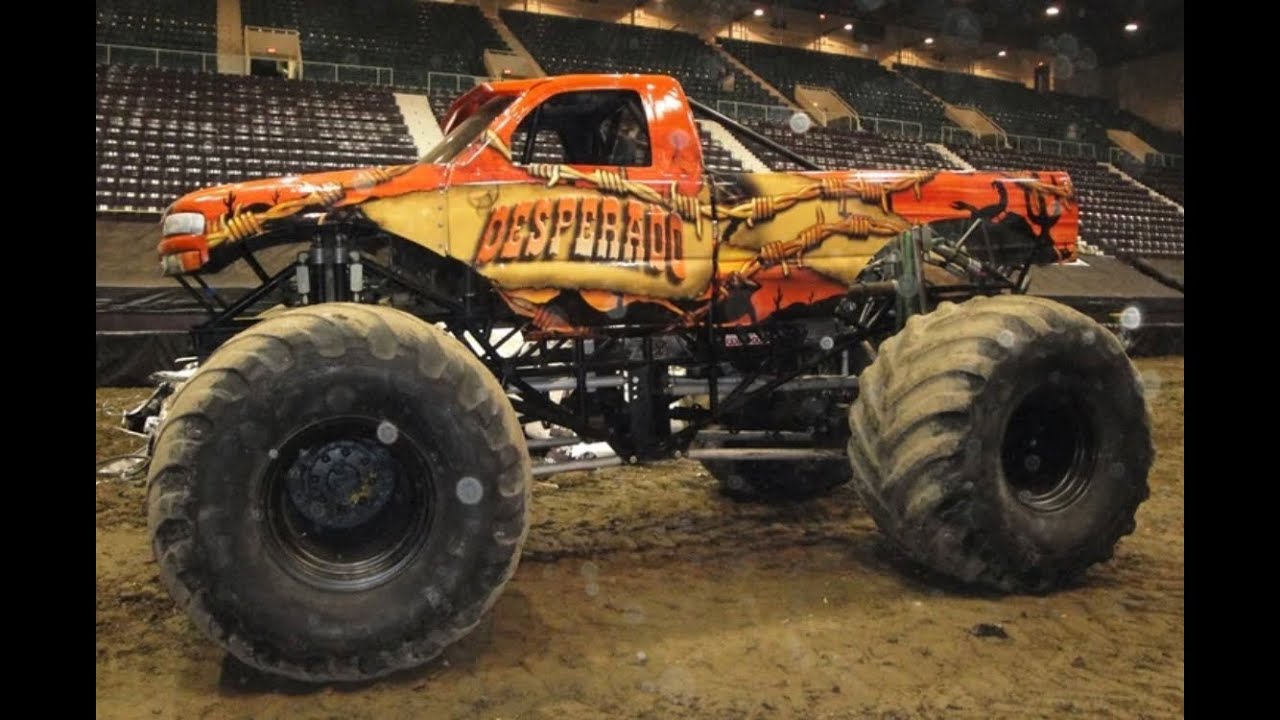 Desperado Theme Song (Fort Wayne 2011) - YouTube