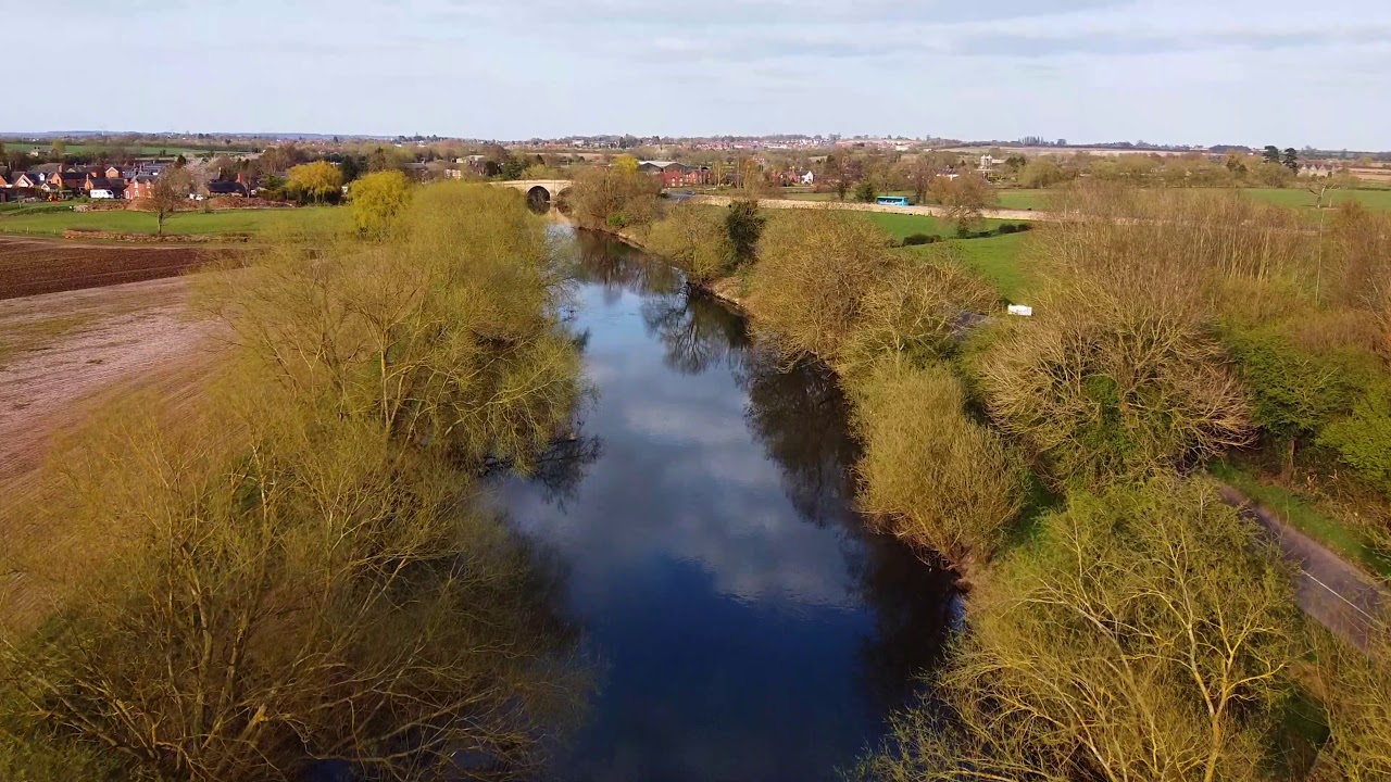 Dji Mavic Mini To Swarkestone Stone Bridge - YouTube